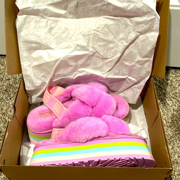 UGG | Shoes | Nwot Ugg Sleeper | Poshmark